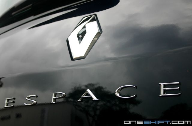 Renault Grand Espace 2.0 Famille Review: The Infinite MPV