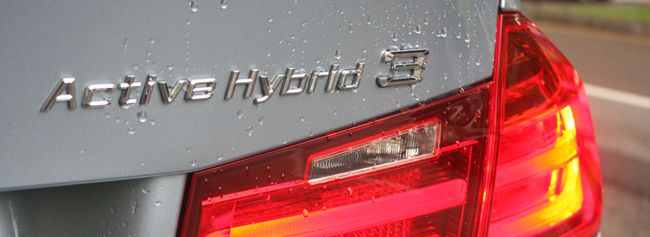 BMW Active Hybrid 3 Review: Life's wonder