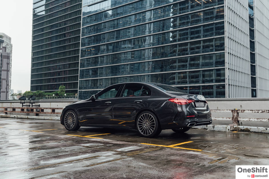 Mercedes-Benz C200 AMG Line Review: The Matured Junior Executive