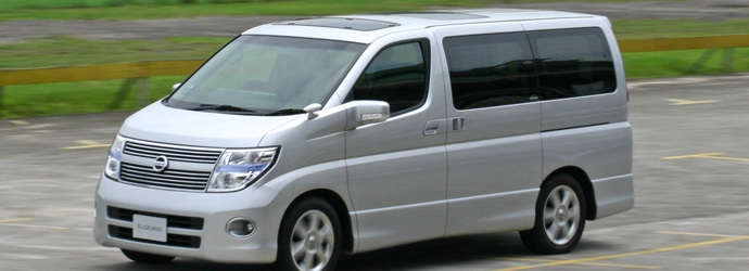 Nissan Elgrand Highway Star 2.5 Review: El-grande | OneShift