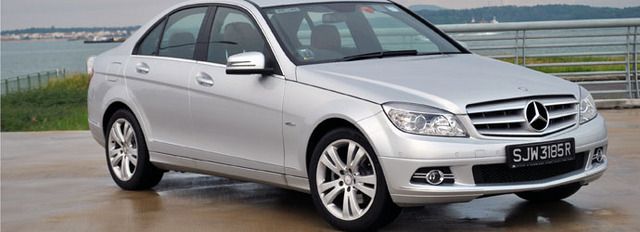 Mercedes-Benz C 200 CGI BlueEFFICIENCY Review: Boost Pressure