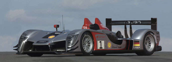 Perfect debut for the Audi R15 TDI | OneShift