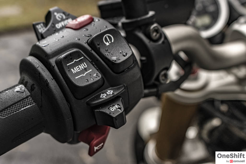 A Feel-Good Throwback - BMW R nineT 2021 | OneShift