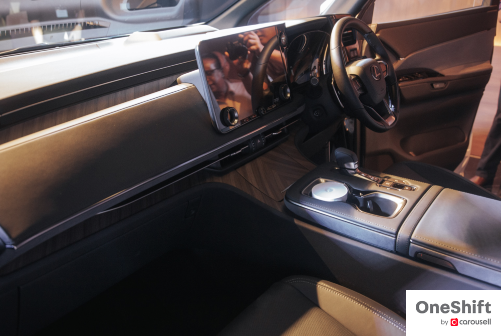 Flying Without Wings: Lexus LM Available For The First Time In Singapore