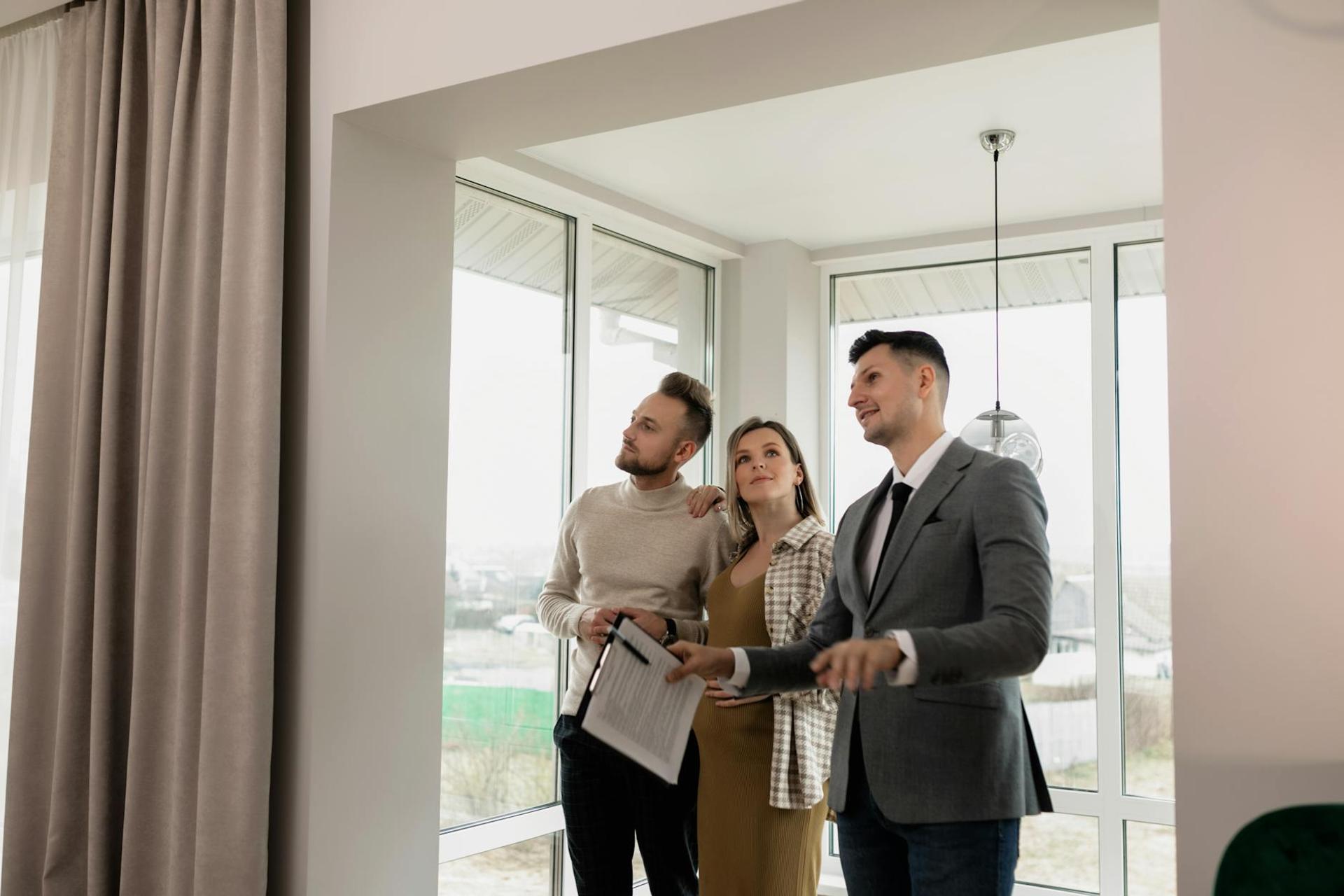 Real Estate Investment Property Management: In-House | REinvestorguide