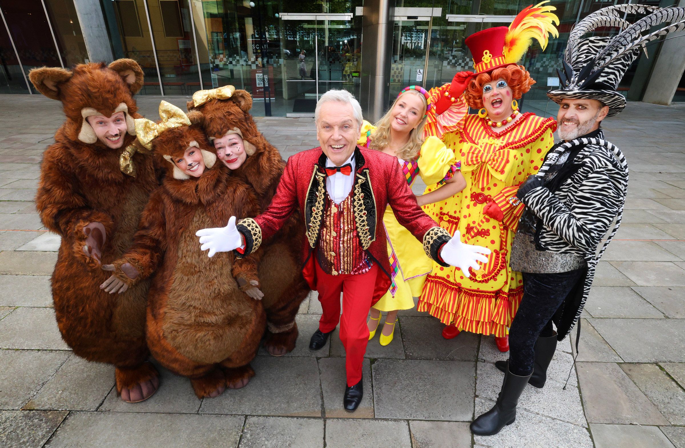 Goldilocks and the Three Bears Milton Keynes Panto 2025 | MyMK.cc