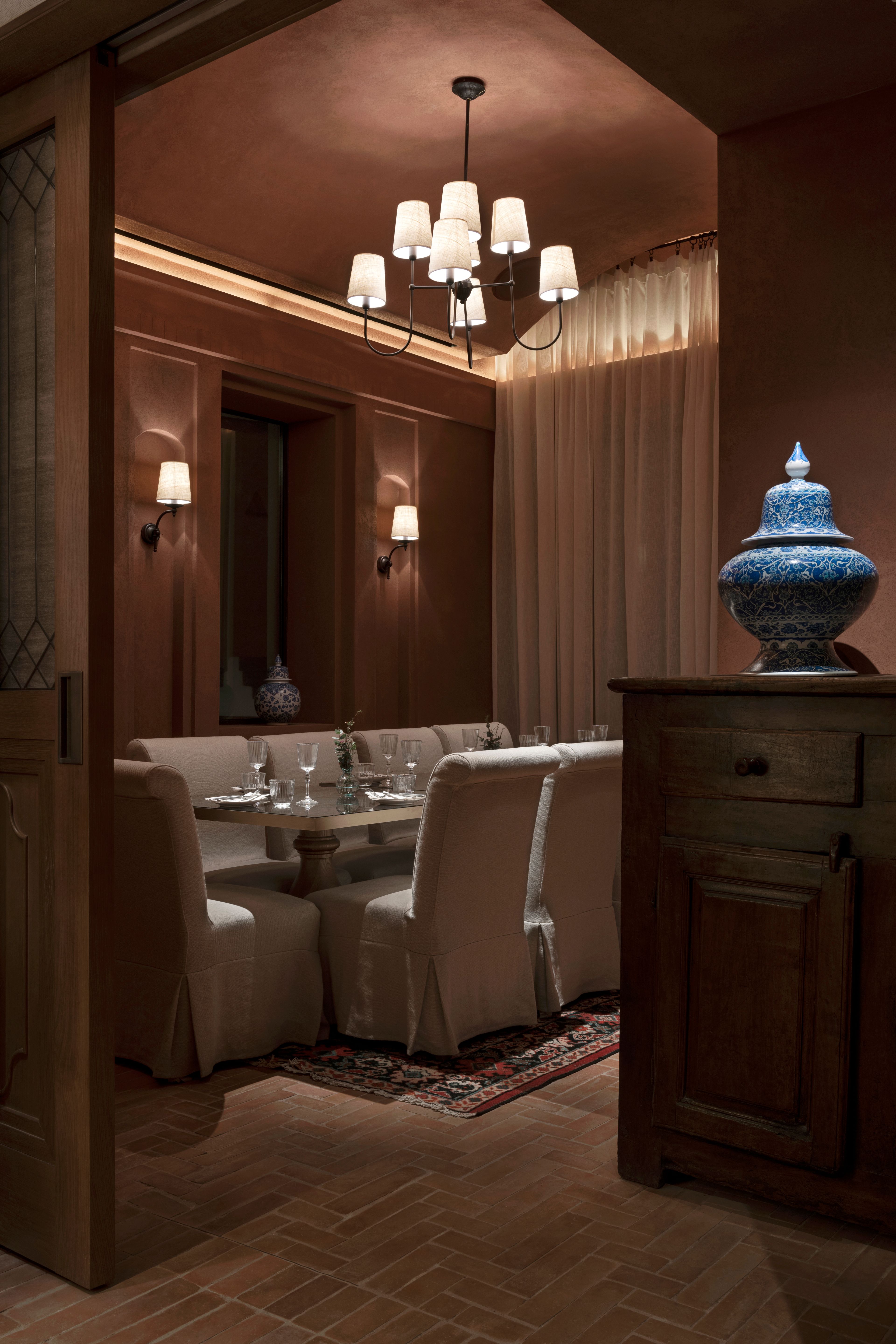 Villa Mamas | Verhaal