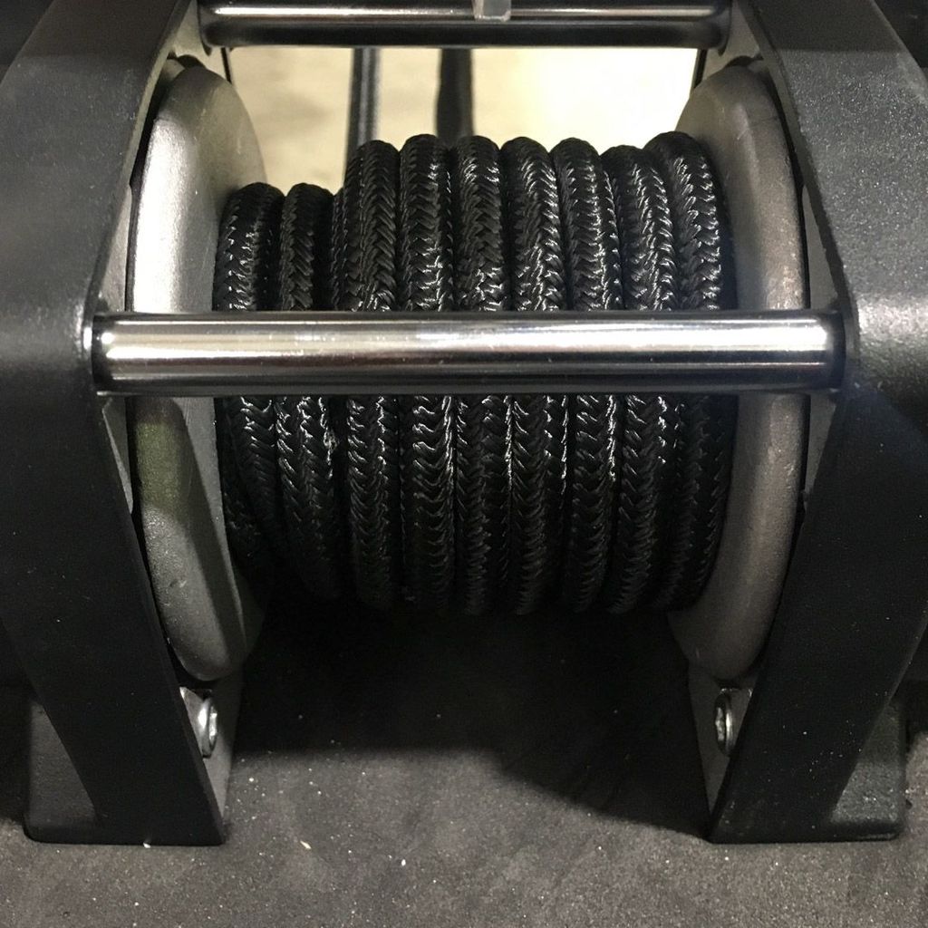 Maintaining the Dynema Rope | Futura Trailers