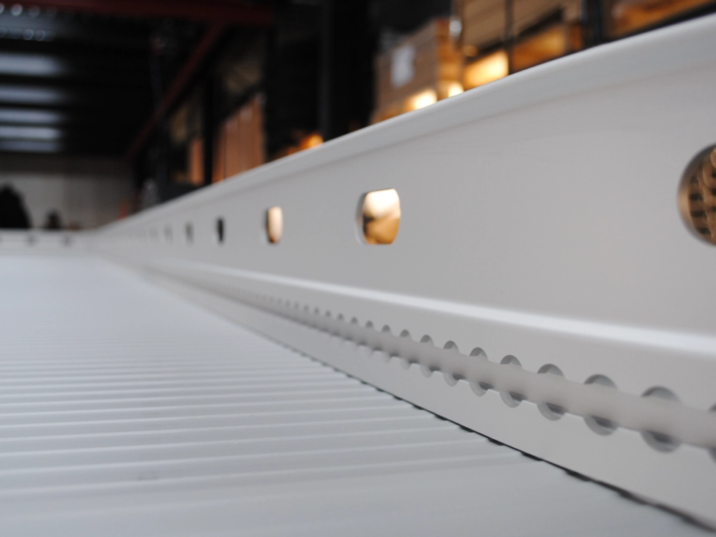 Aluminum Lowering Trailer | Car Hauler Trailer | Futura Trailers USA