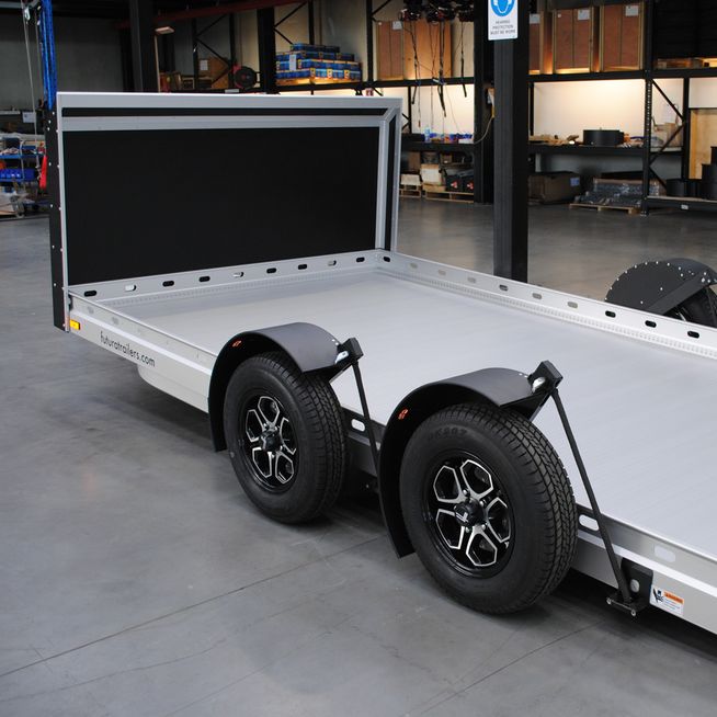 Aluminum Lowering Trailer | Car Hauler Trailer | Futura Trailers USA