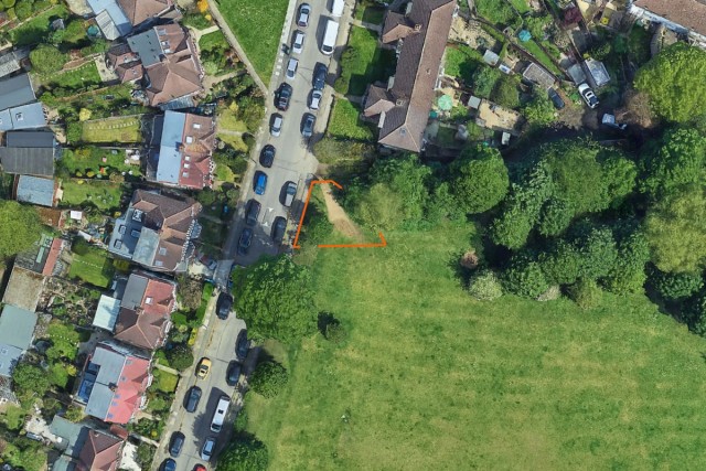 Latchmere Park — Natura Nostra Forest | SUGi