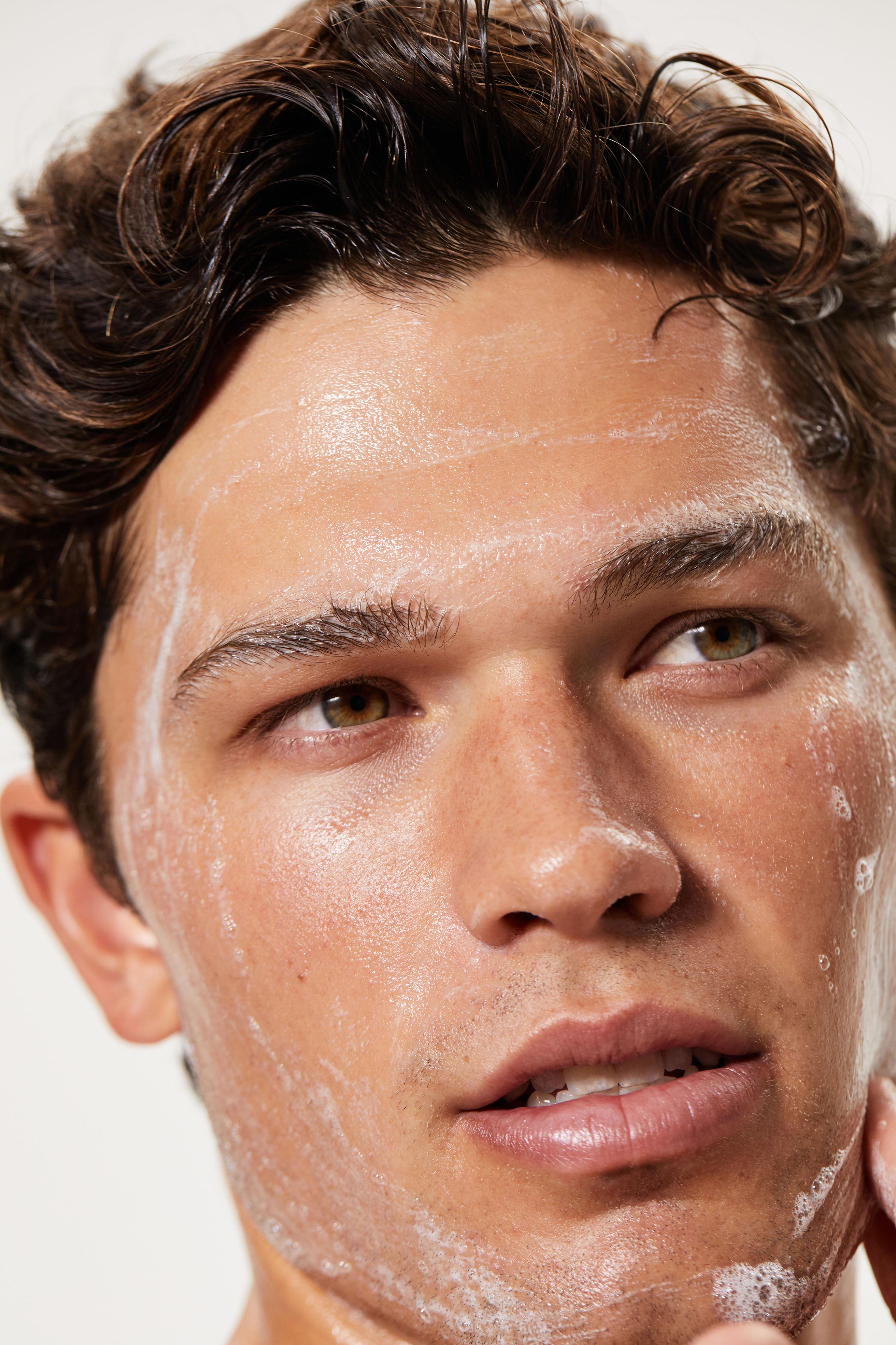 Alo — Glow Launch | Kat Borchart