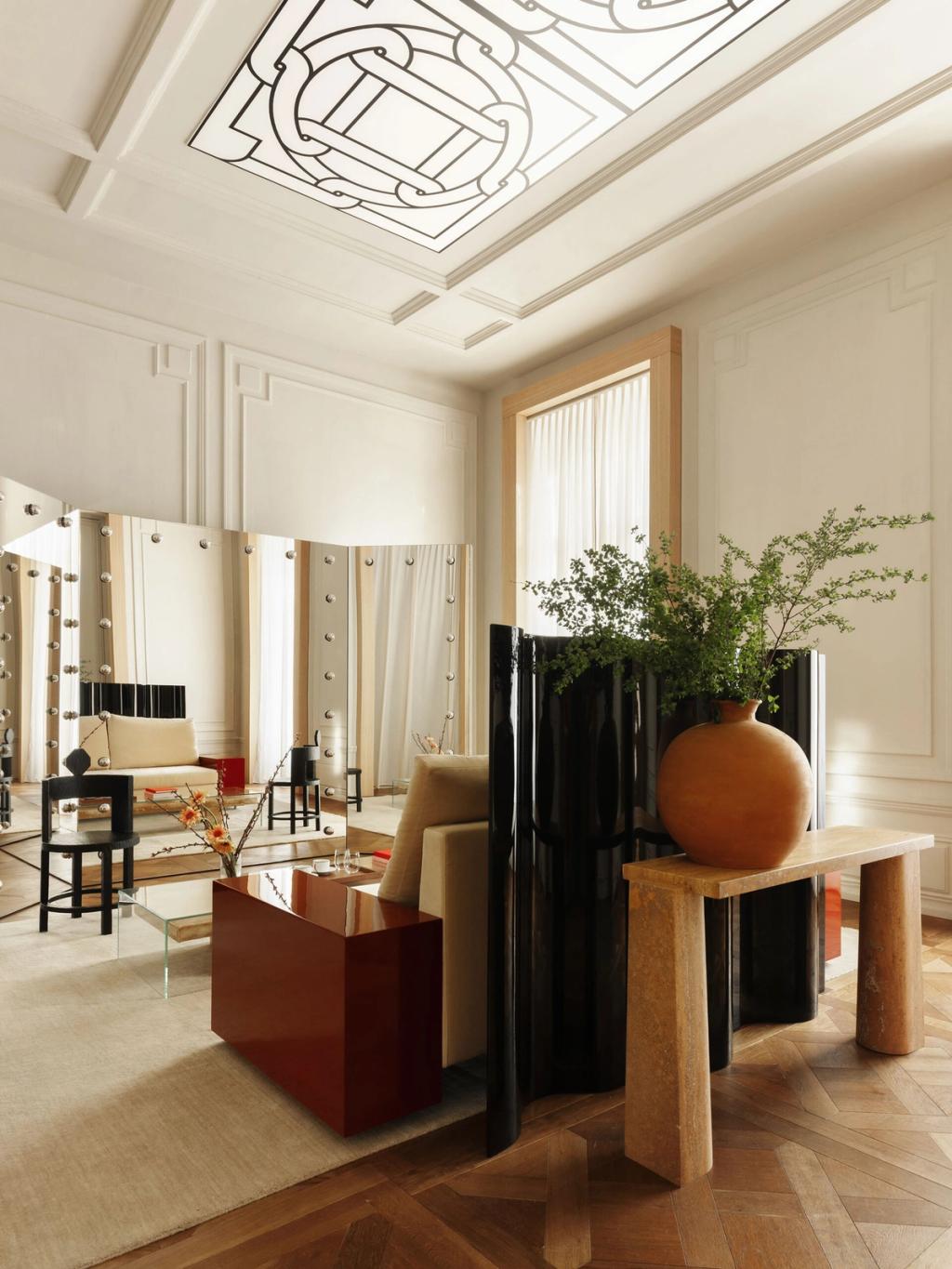 Boygars, 15 Shota Rustaveli Avenue, Tblisi — Halleroed