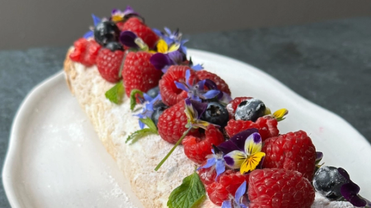 Rolled Pavlova Recipe | Beef + Lamb New Zealand