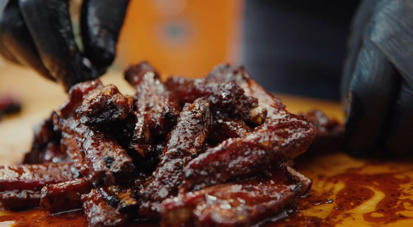 When to use rubs and marinades