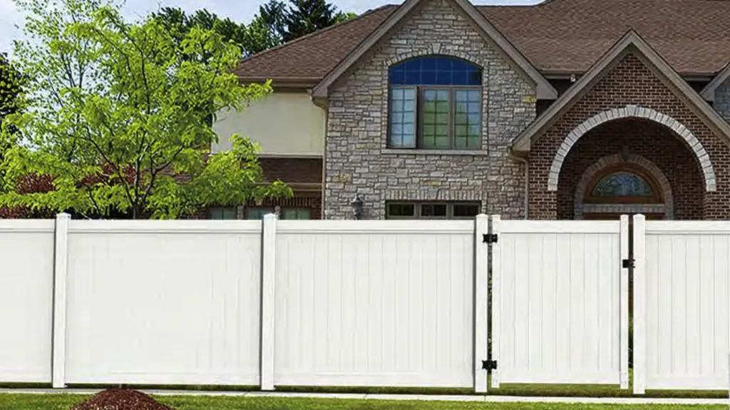 PVC Fencing in NZ — Plastic Vinyl Fence Panels and Gates