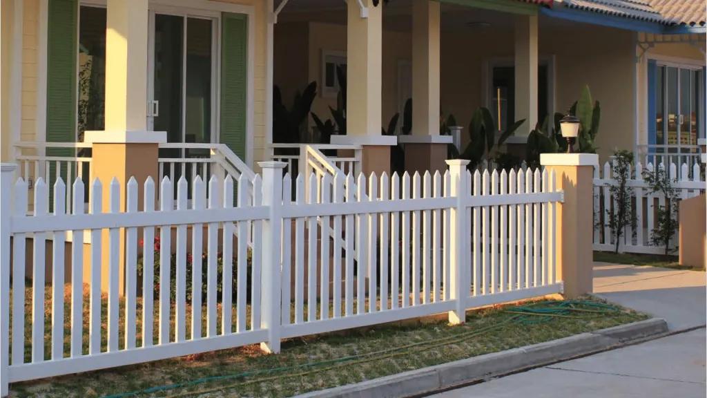 PVC Fencing in NZ — Plastic Vinyl Fence Panels and Gates