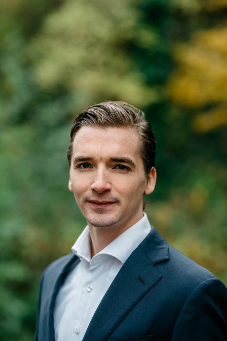 Meet 2theloo's team | 2theloo