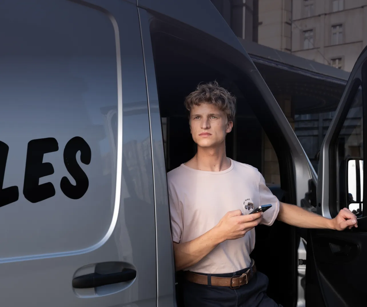Van sharing – Move big, pay per km | MILES Mobility