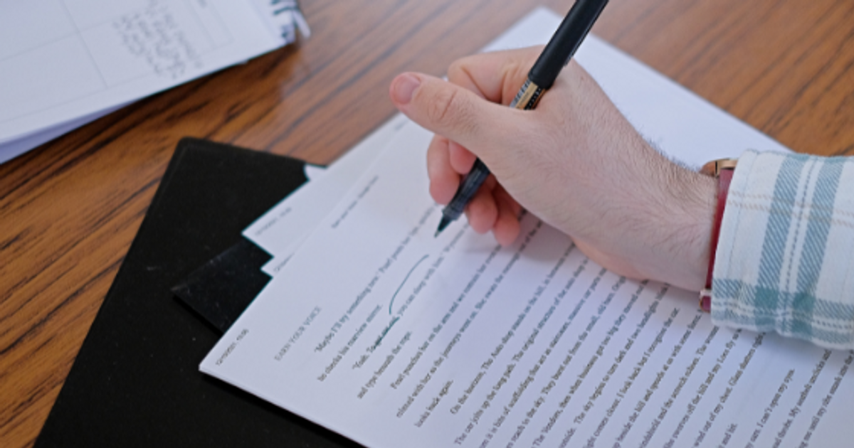 Reviewing the first draft: how to read your own novel - Curtis Brown ...