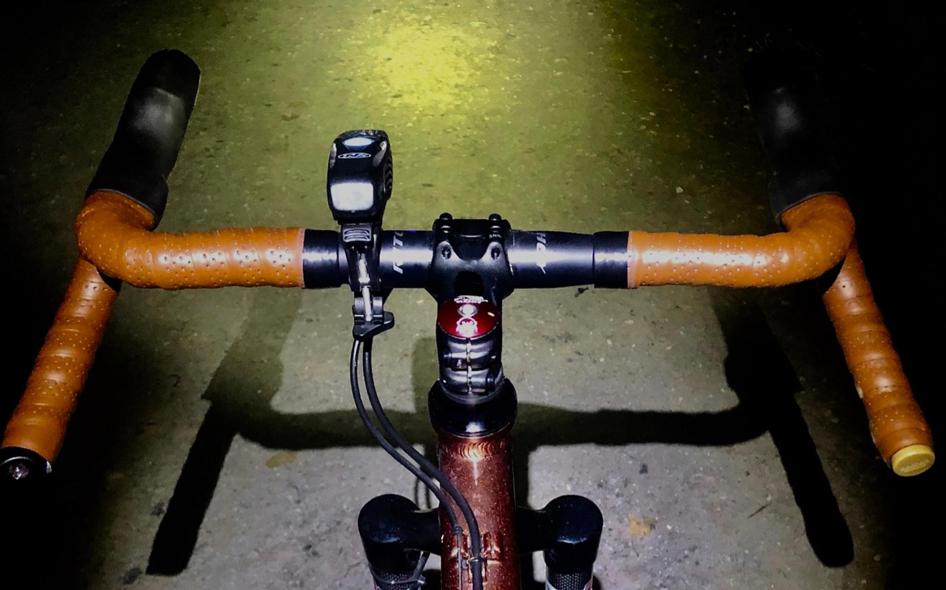 How & When to ride your bicycle in the dark