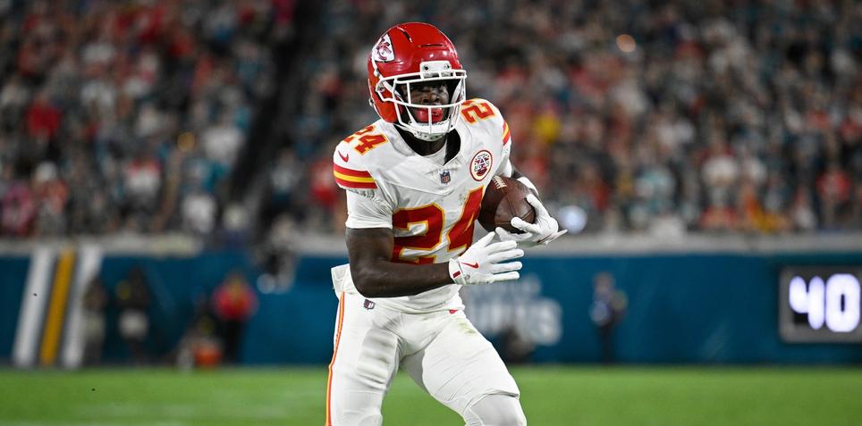 4 Players to Stash in Fantasy Football Entering NFL Week 8 | FanDuel ...