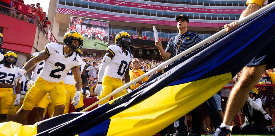 Michigan vs Indiana Prediction, Odds, & Betting Trends for College ...