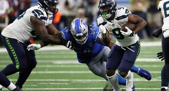 Kenneth Walker III Fantasy Week 4: Projections, Points and Stats vs ...