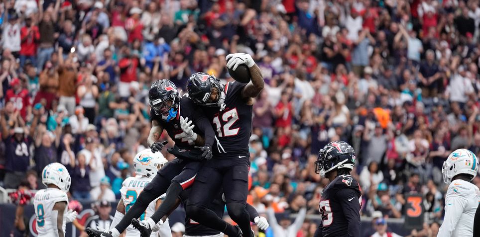 Nico Collins Fantasy Week 18: Projections, Points and Stats vs. Titans ...