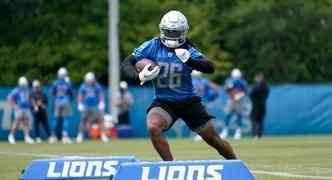 Fantasy Football: How to Draft From the 12th Spot | FanDuel Research