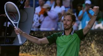 Australian Open Quarterfinals Betting Guide: Tuesday 1/23/24 | FanDuel ...