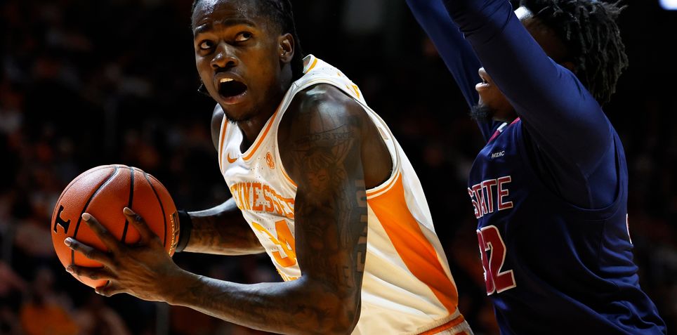 Tennessee vs Virginia College Basketball Prediction, Odds, Picks, Best ...
