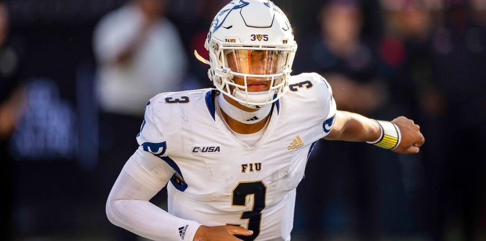 Arkansas vs Florida International Prediction, Odds, & Betting Trends for College Football Week ...