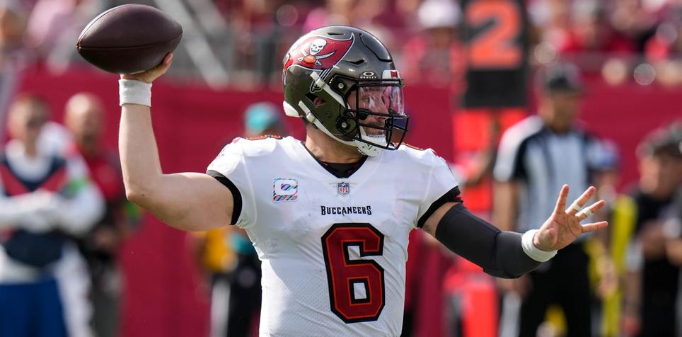 Thursday Night Football Preview: Can the Buccaneers Keep Up With the ...