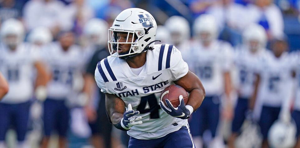Utah State vs UConn Prediction, Odds, & Betting Trends for College ...