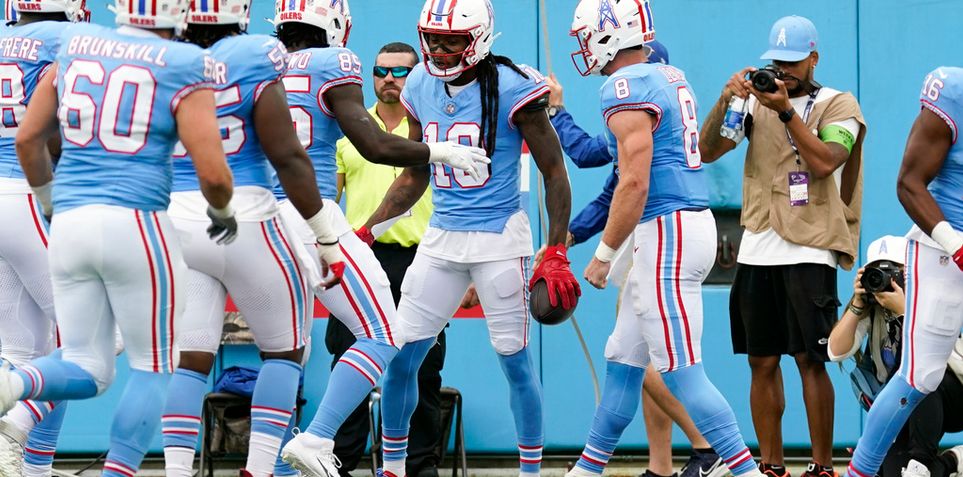 DeAndre Hopkins Fantasy Week 12: Projections, Points and Stats vs ...