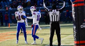 Stefon Diggs Fantasy Week 1: Projections, Points and Stats vs. Jets ...