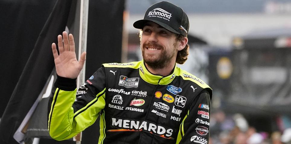 NASCAR DFS Picks for the Food City 500 | FanDuel Research
