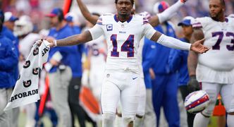 Stefon Diggs Fantasy Week 5: Projections, Points and Stats vs. Jaguars ...