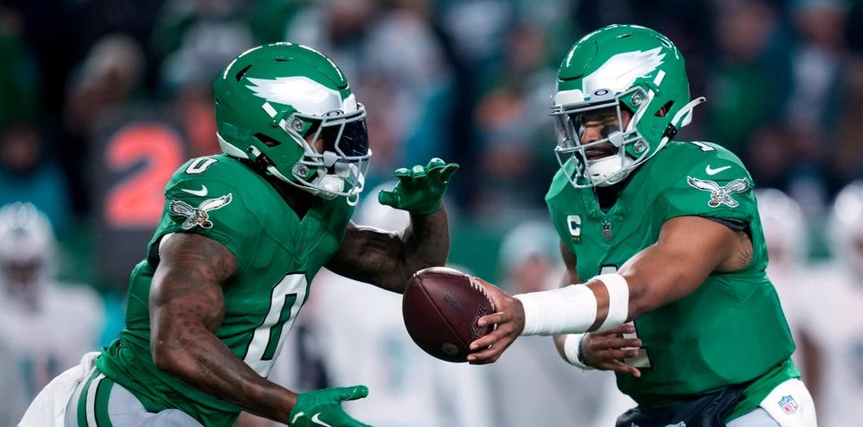 Adjusted NFL Pace and Pass Rate Report: Ranking Week 17's Fastest Games ...