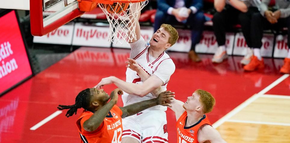 Top 25 College Basketball Picks & Predictions Today - March 10 ...