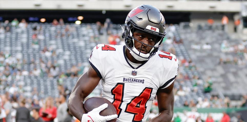Chris Godwin Fantasy Football Outlook and Projection for 2023 | FanDuel ...