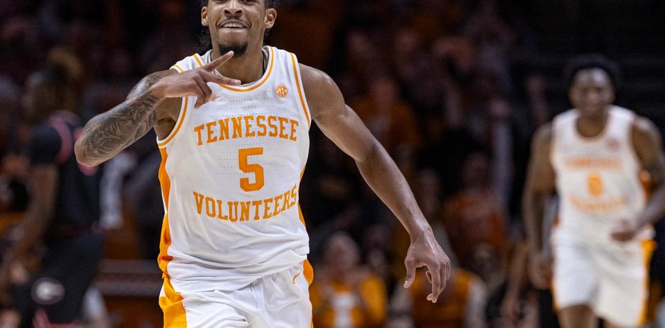 Tennessee vs Kentucky Basketball Prediction, Odds, Picks, Best Bets for January 28 | FanDuel ...
