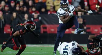 deion sanders interceptions for touchdowns