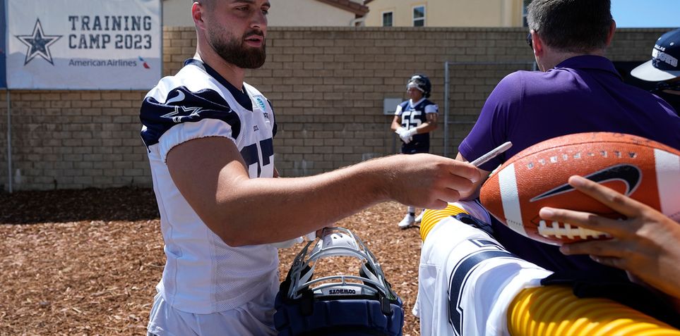 Jake Ferguson Fantasy Week 1: Projections, Points and Stats vs. Giants ...