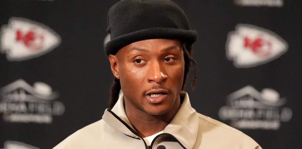 DeAndre Hopkins Fantasy Week 16: Projections, Points and Stats vs ...