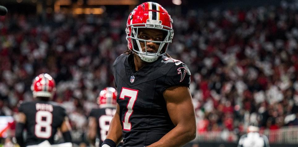 Adjusted NFL Pace and Pass Rate Report: Ranking Week 16's Fastest Games ...