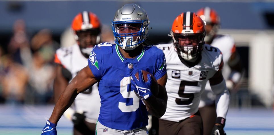 Fantasy Football Trade Value Chart: Week 9 | FanDuel Research