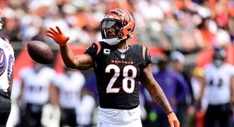 Fantasy Football Trade Value Chart: Week 3 | FanDuel Research