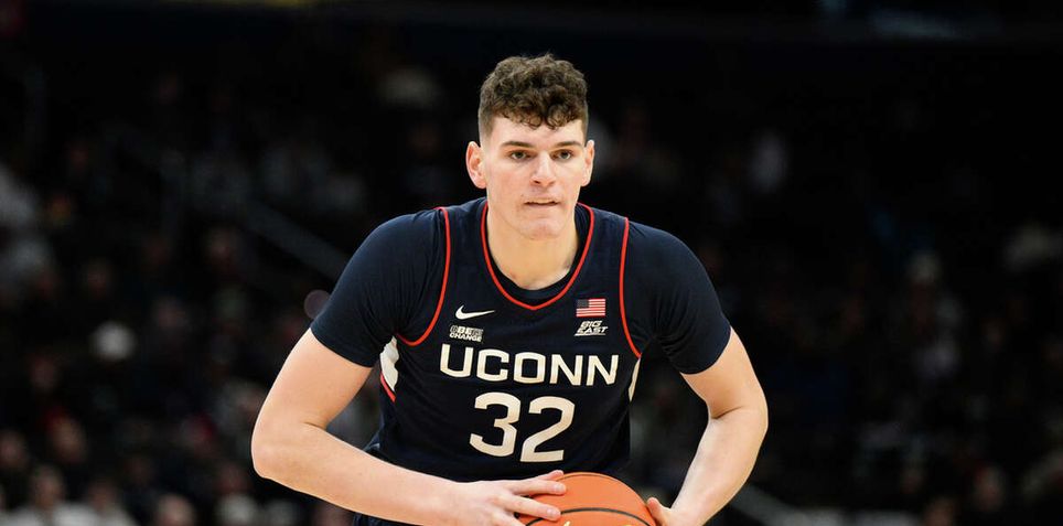5 Games to Watch This Weekend: UConn Heads to Philadelphia | FanDuel ...